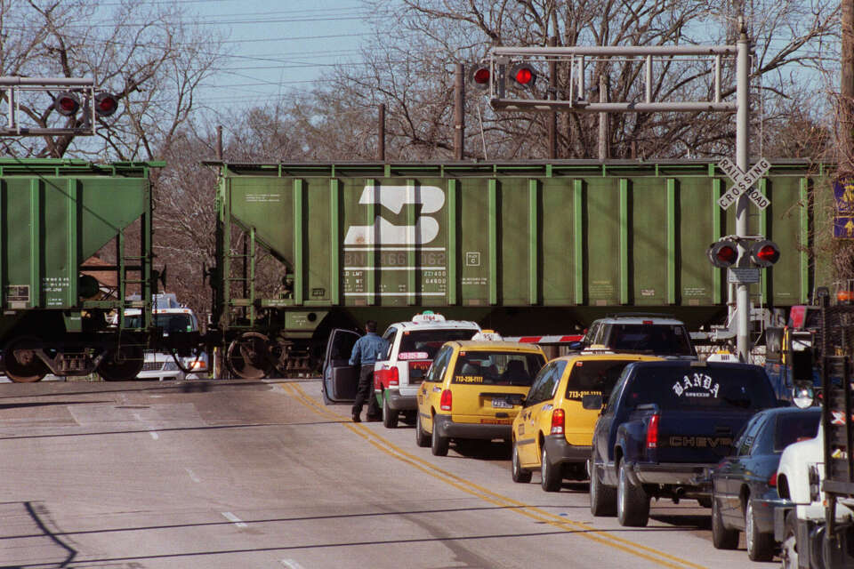 Texas cancer cluster area has toxic lead levels, per study