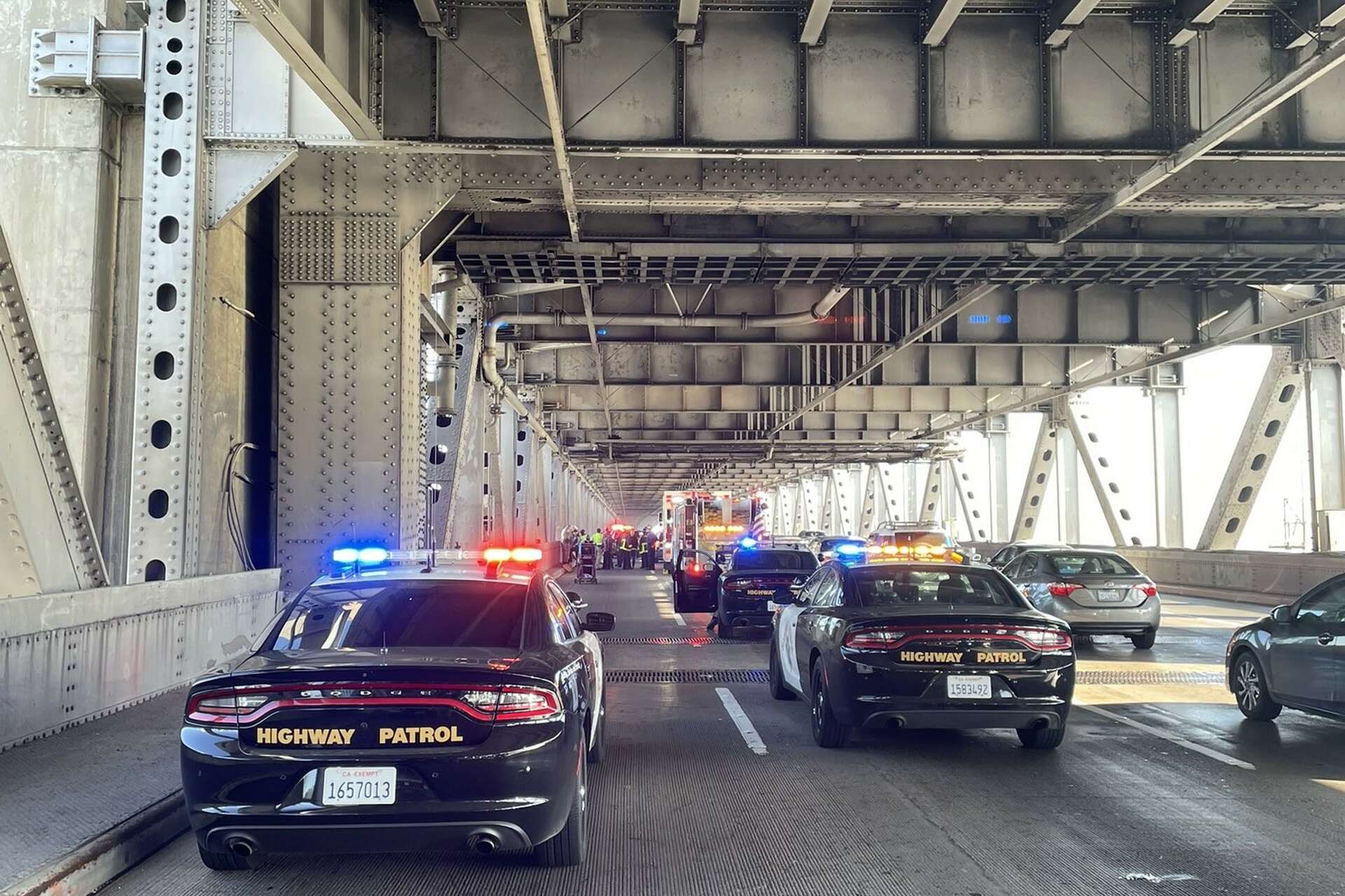 Bay Bridge fully reopened after temporary closure of two lanes
