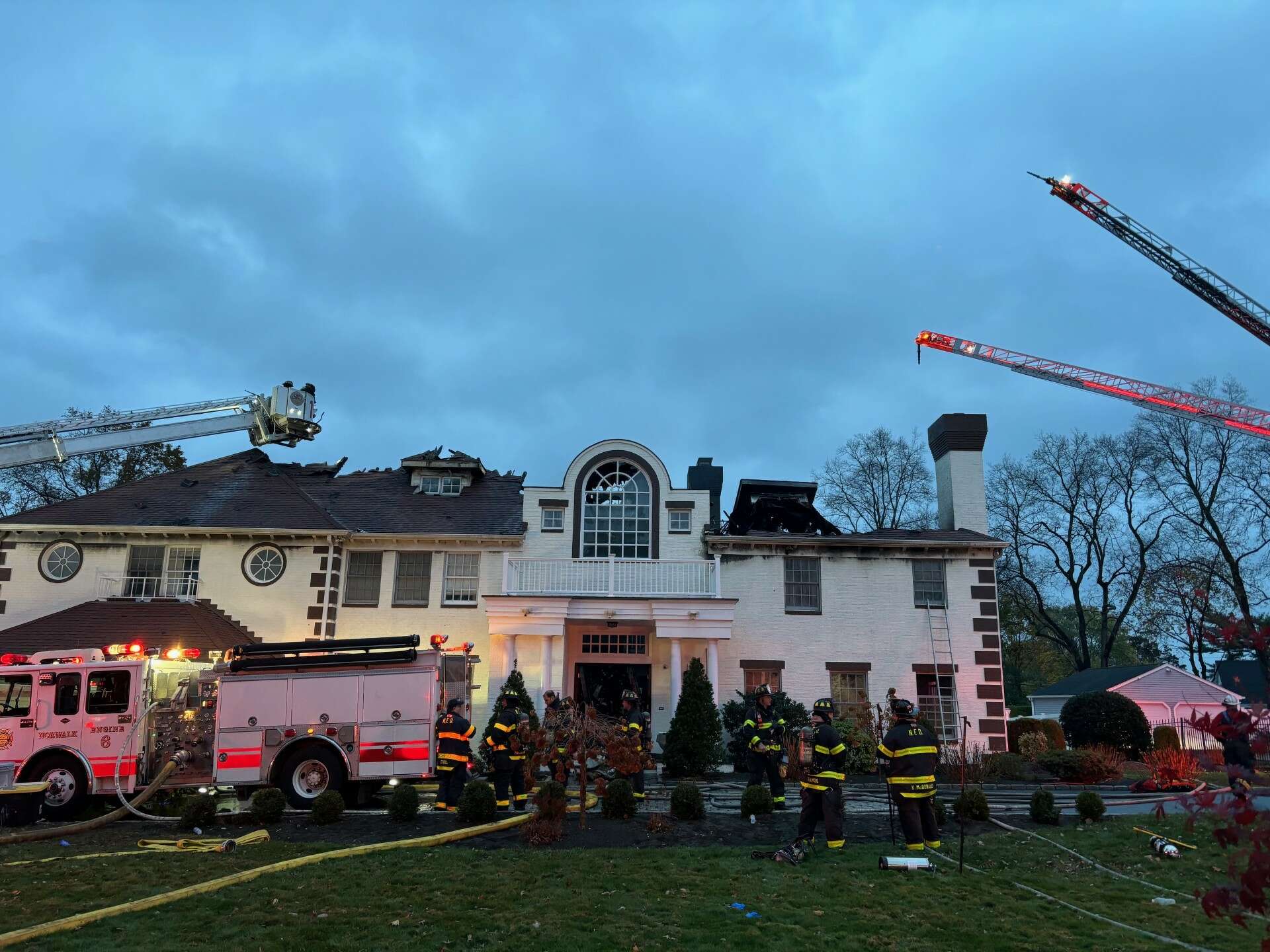 No injuries in Norwalk 4-alarm house fire on Sasqua Road: Official