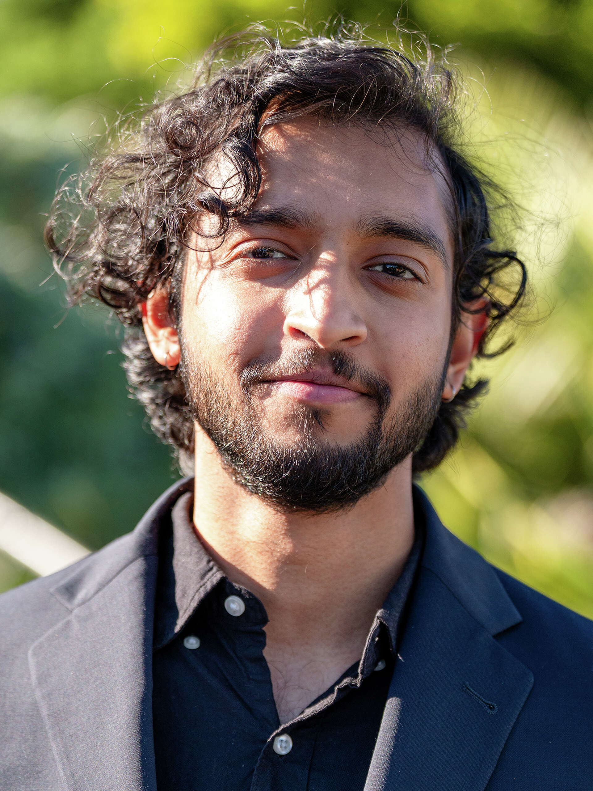 Hundreds gather at SF's Dolores Park for Dev Patel look-alike contest