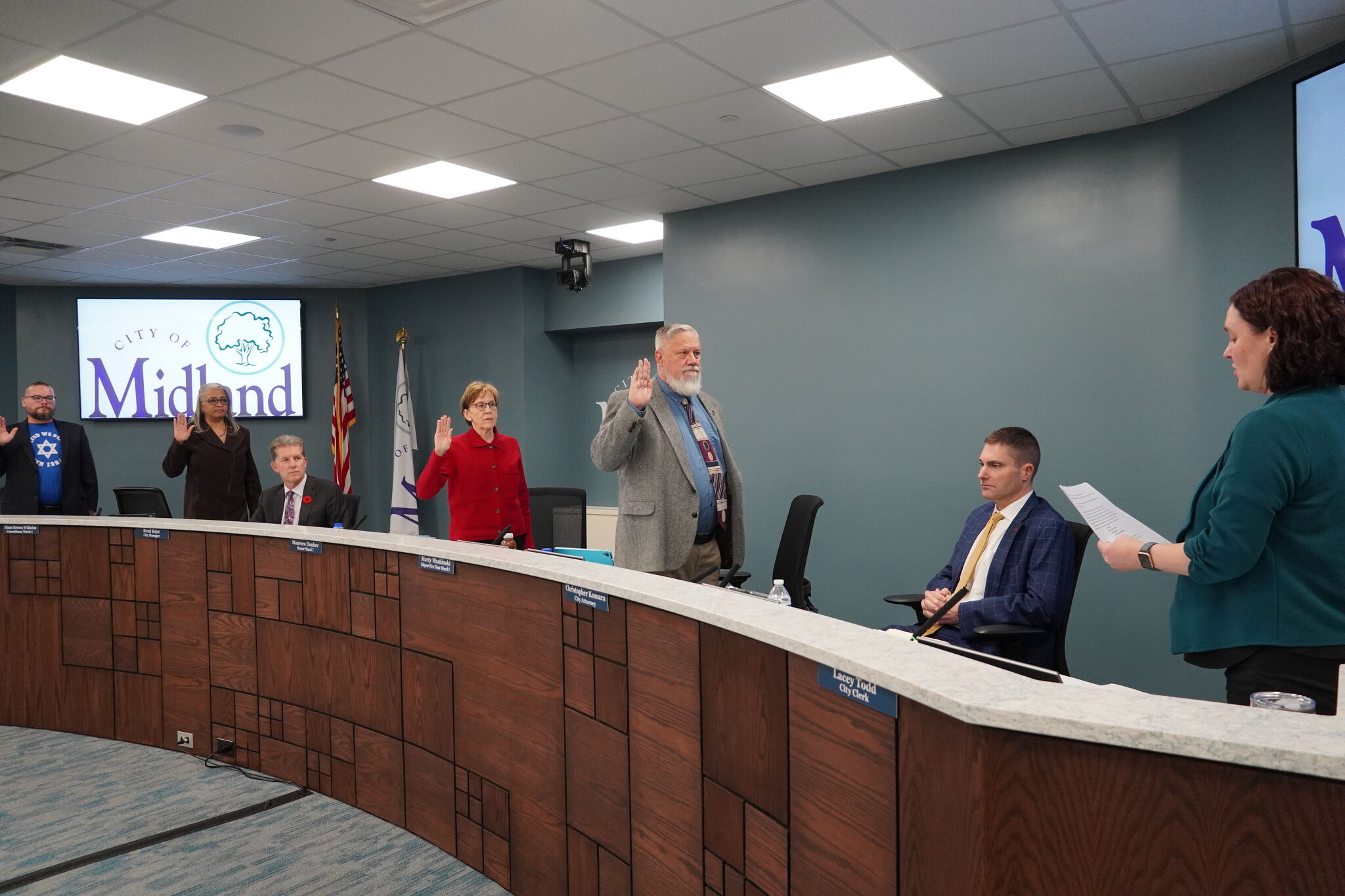 Donker reappointed as mayor; Brown Wilhelm becomes mayor pro tem