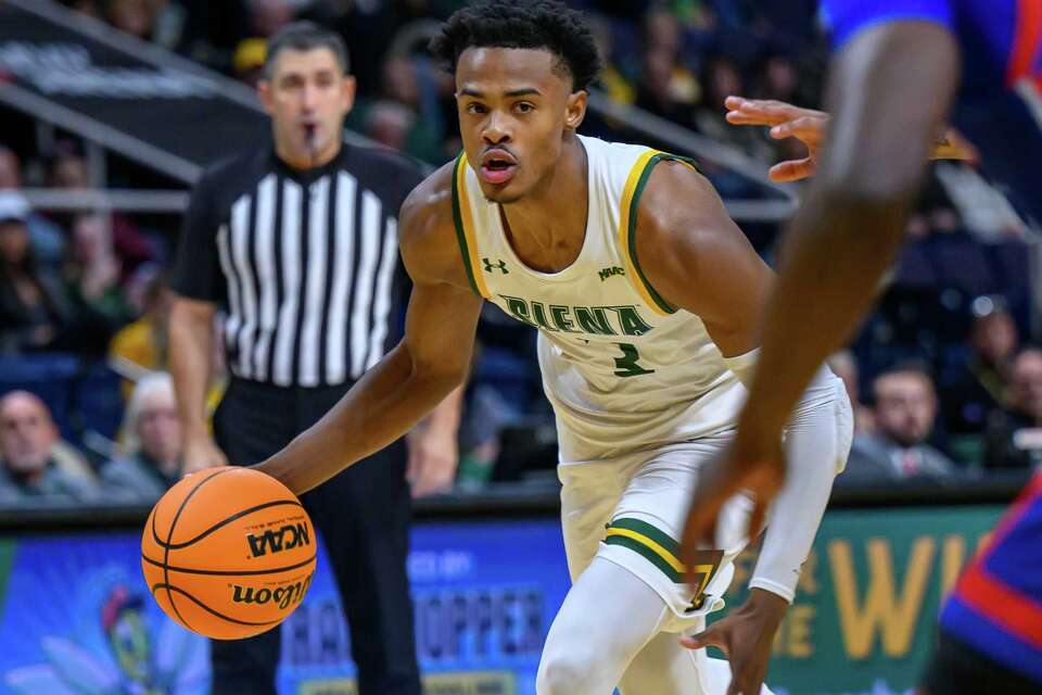 Siena men's basketball team faces MAAC leaders this weekend