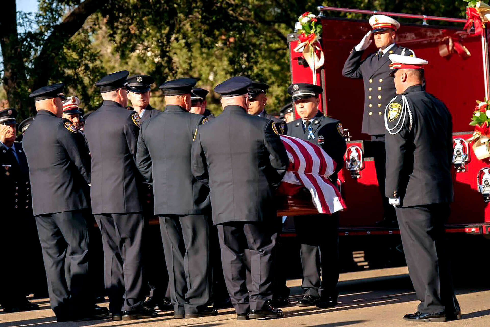 Fallen Houston firefighter Marcelo Garcia lauded as hero at funeral