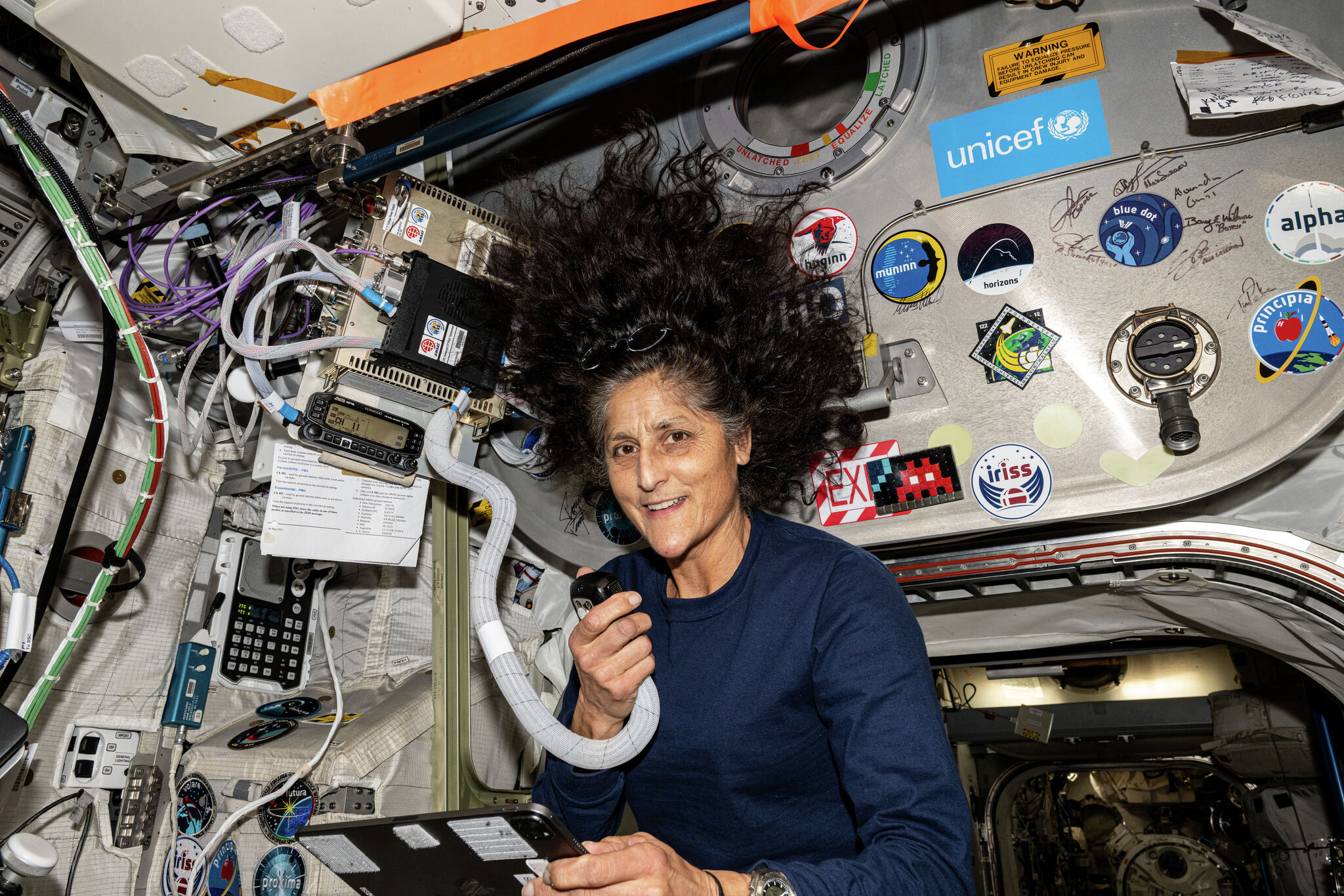 Stranded NASA astronaut shuts down weight loss rumors