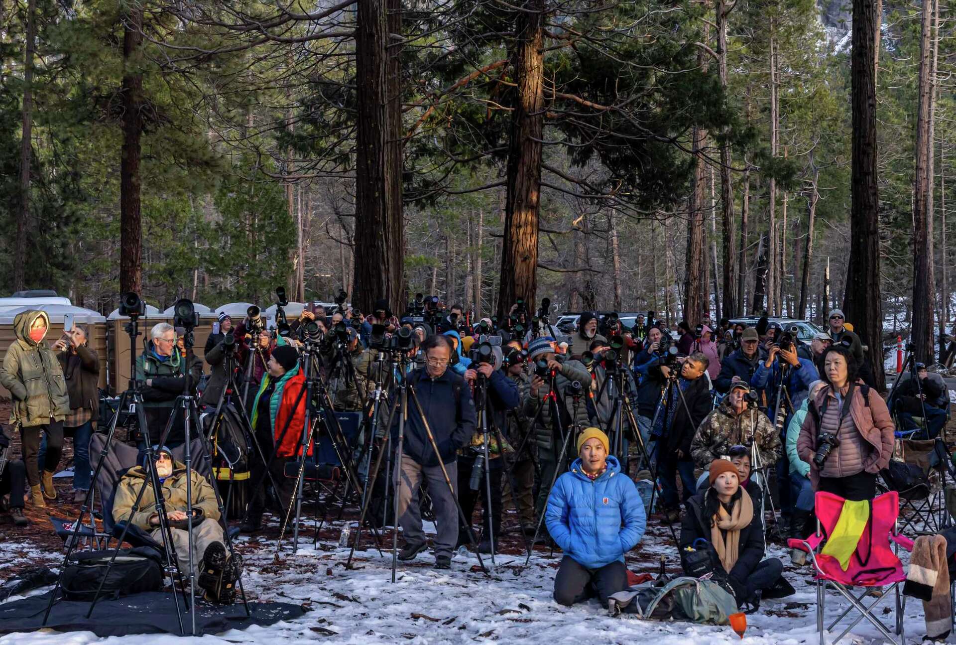 Yosemite reintroduces reservations for rare 'firefall' event