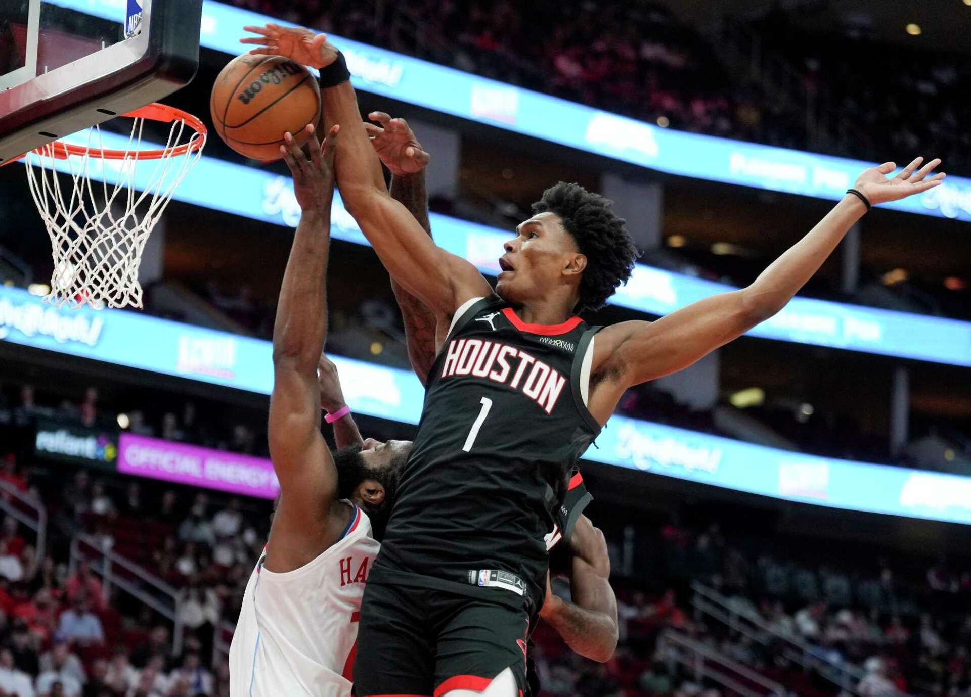Houston Rockets: Tari Eason, Amen Thompson key win over Clippers