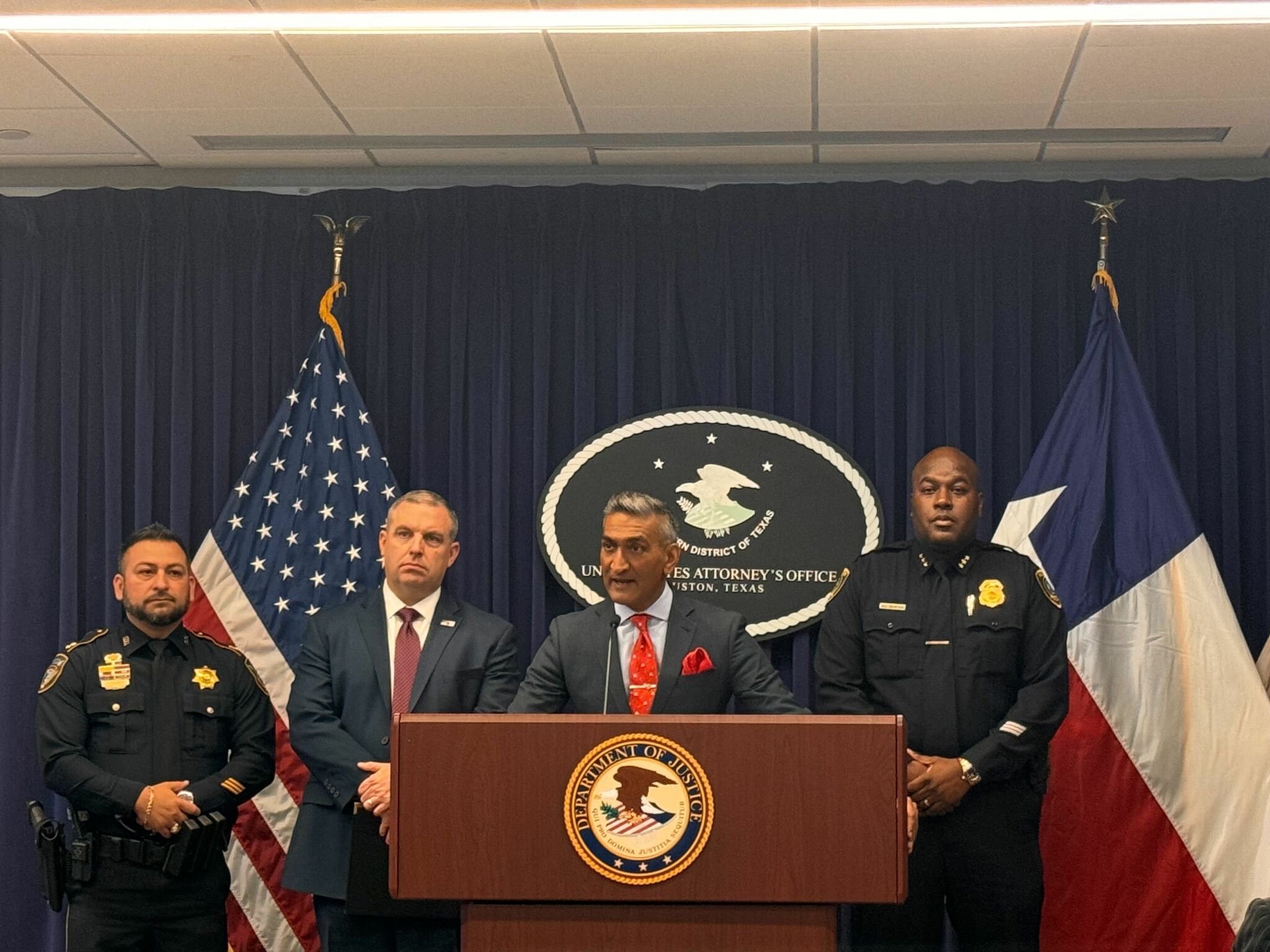 Houston man accused of making propaganda photos, videos for ISIS