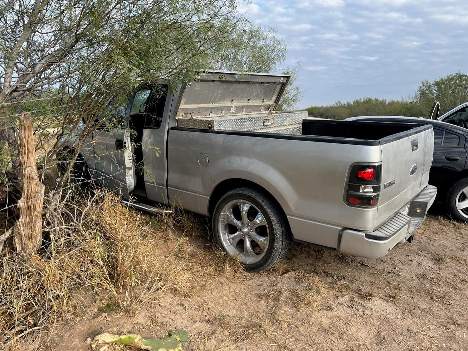 Encinal PD, USBP foil alleged smuggling attempt