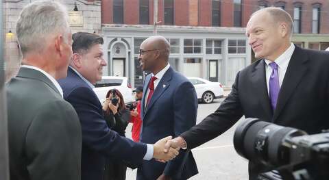Governor JB Pritzker tours Alton's Wedge Innovation Center