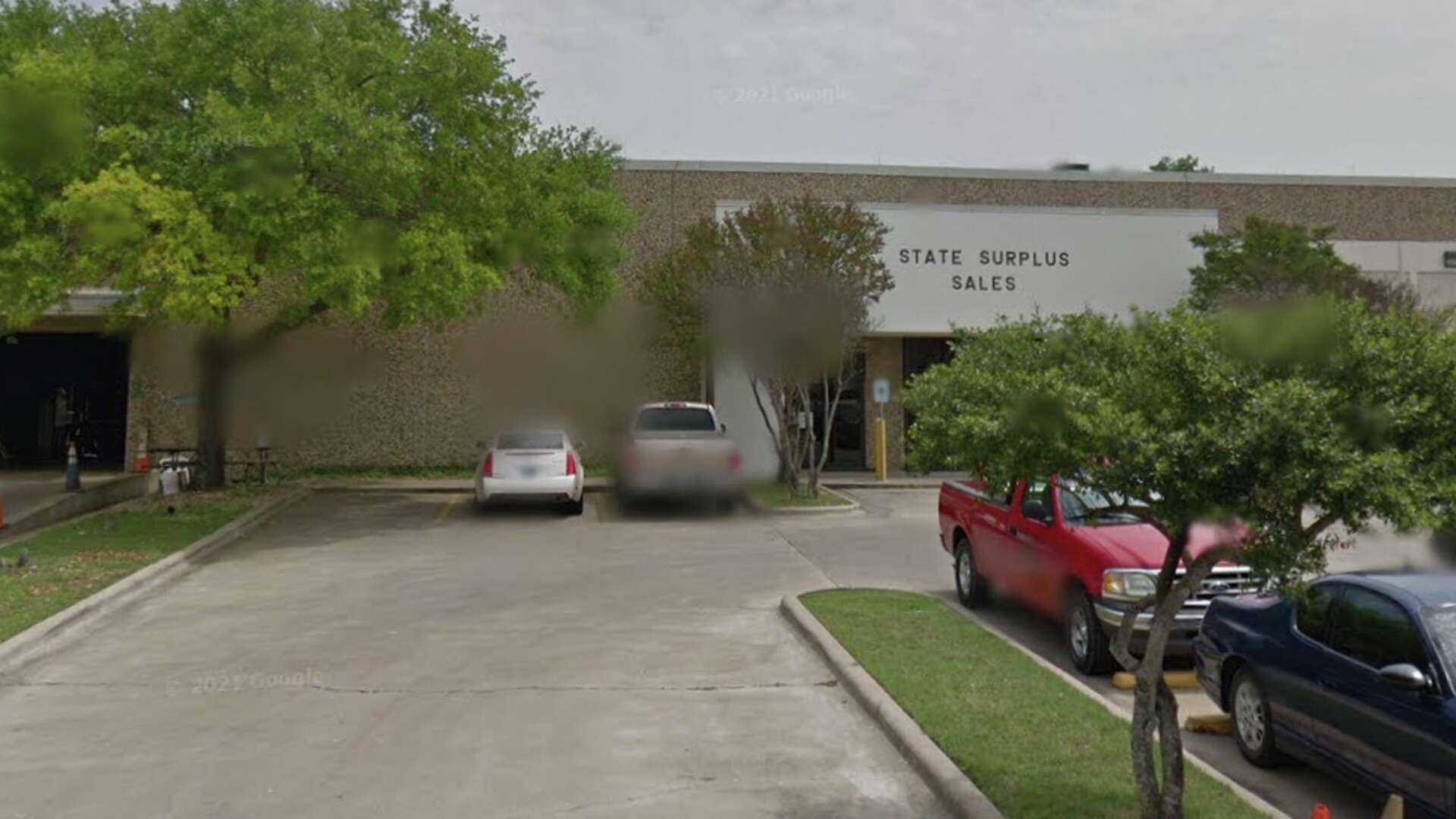 Texas Surplus Store resells TSA items, old TxDOT vehicles