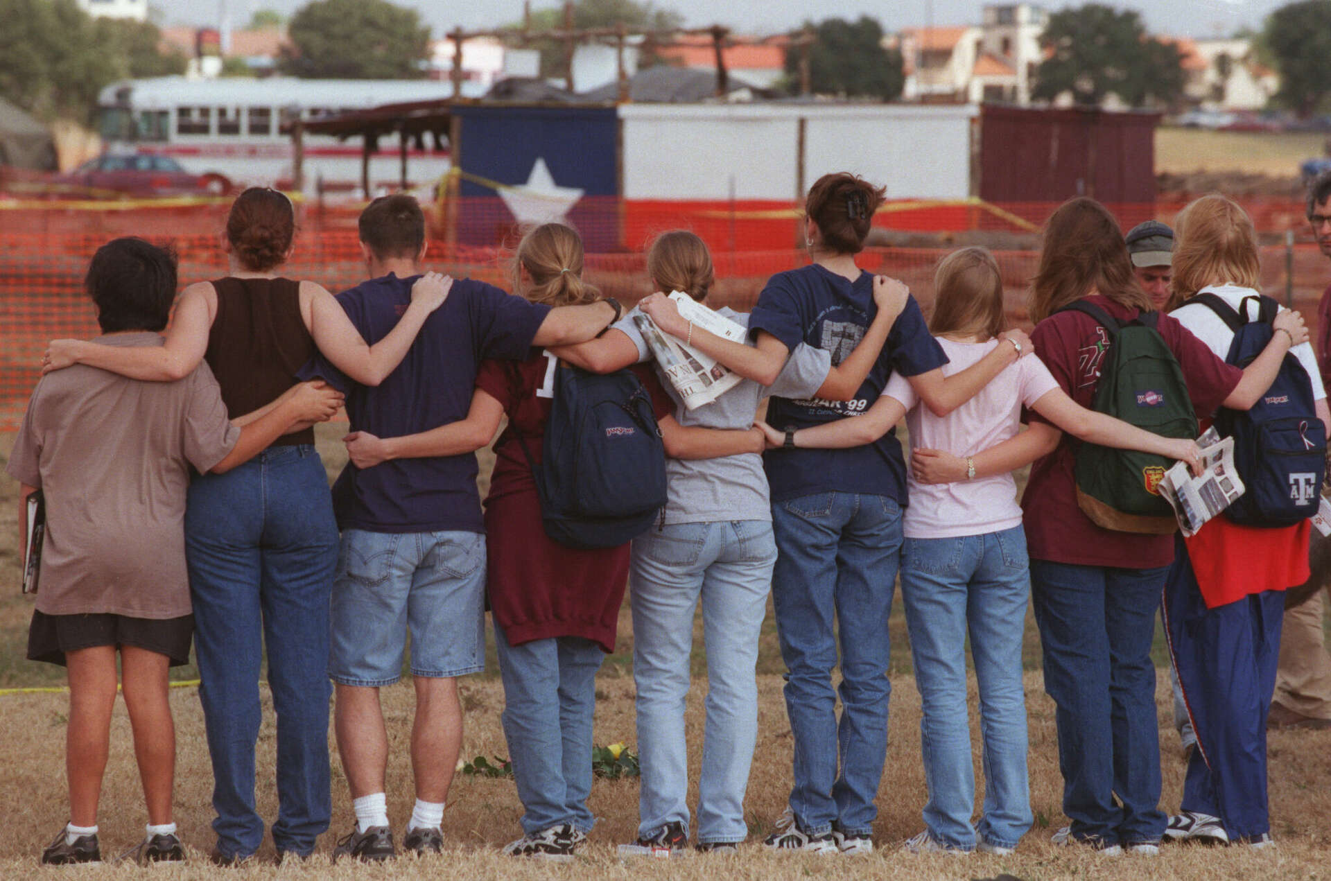 Texas A&M bonfire collapse 25 years later: Aggie community remembers