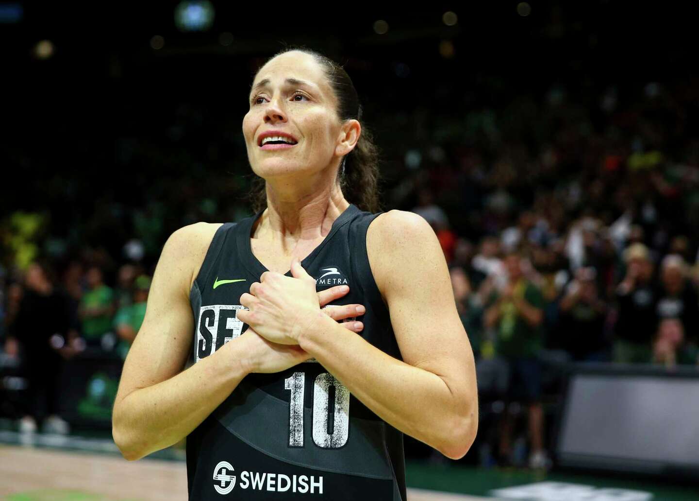 Seattle Storm to unveil statue honoring former UConn legend Sue Bird