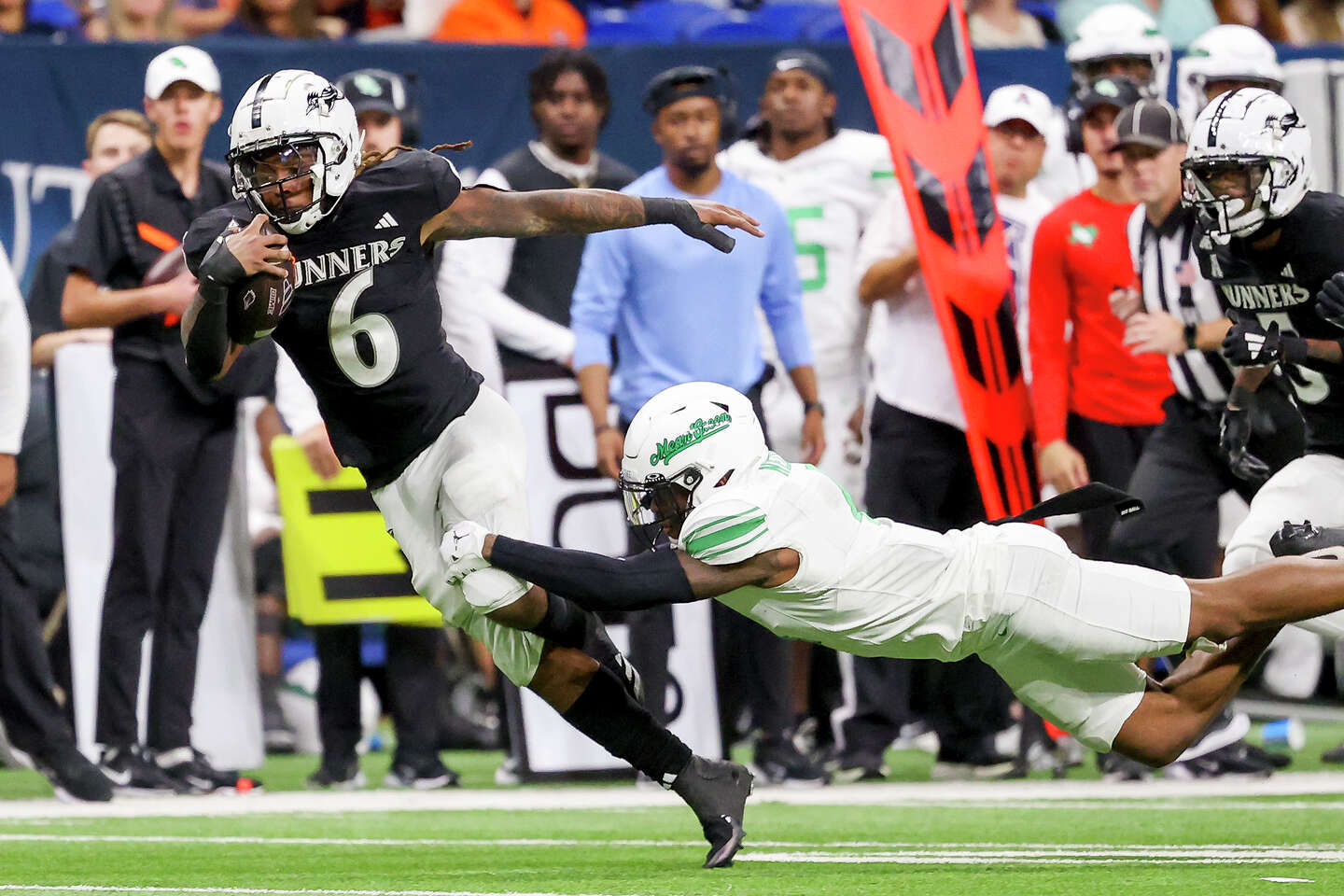 UTSA's Robert Henry finds new chance, returning as No. 1 back