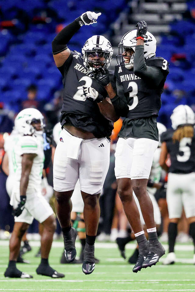 UTSA roster on track to be near full strength for bowl
