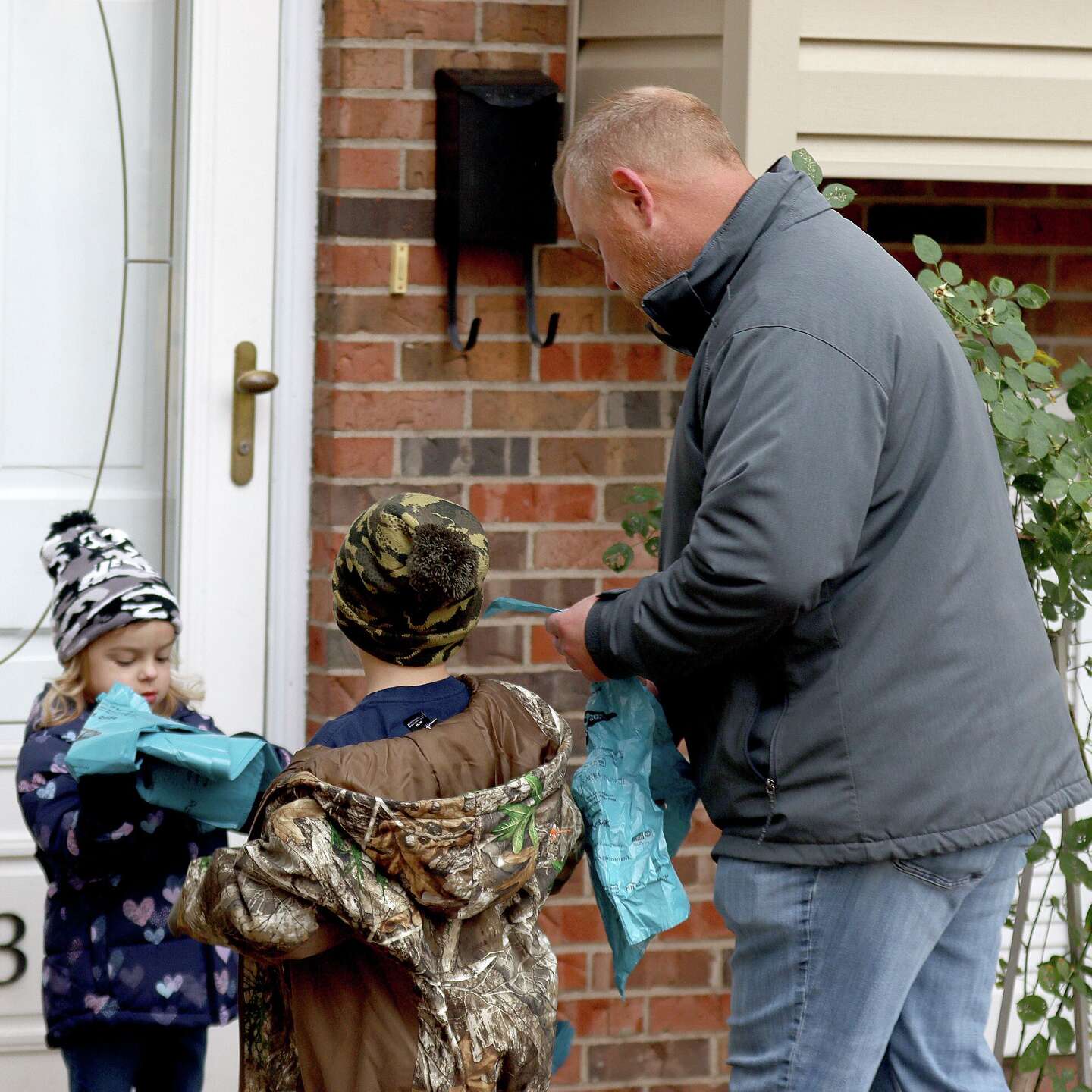 Scouting for Food drive is Nov. 15 in Edwardsville IL