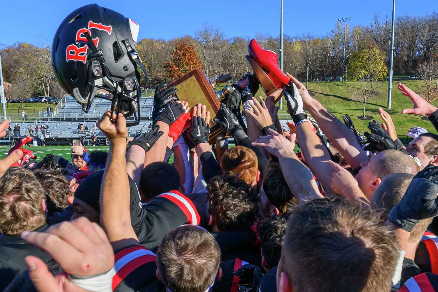 What to know about the Dutchman Shoes, Union-RPI football rivalry