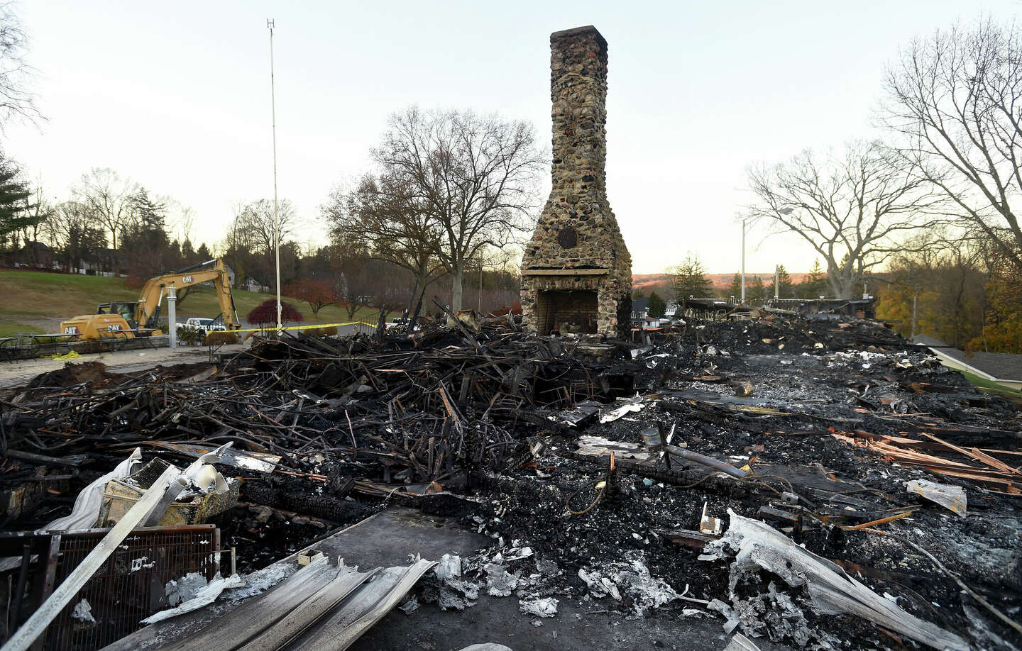 Shelton's Highland Golf Club building destroyed in Friday fire