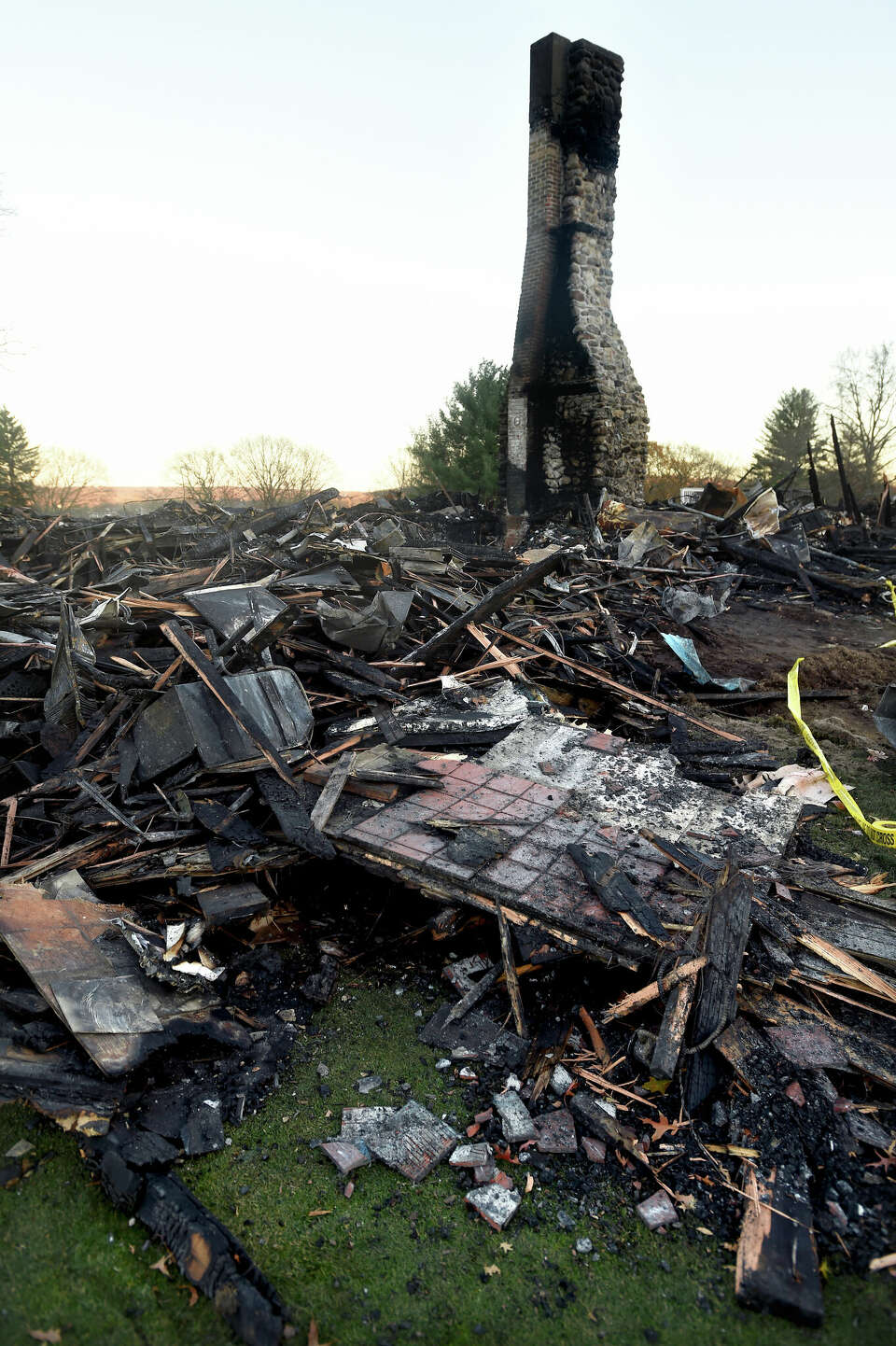Shelton's Highland Golf Club building destroyed in Friday fire