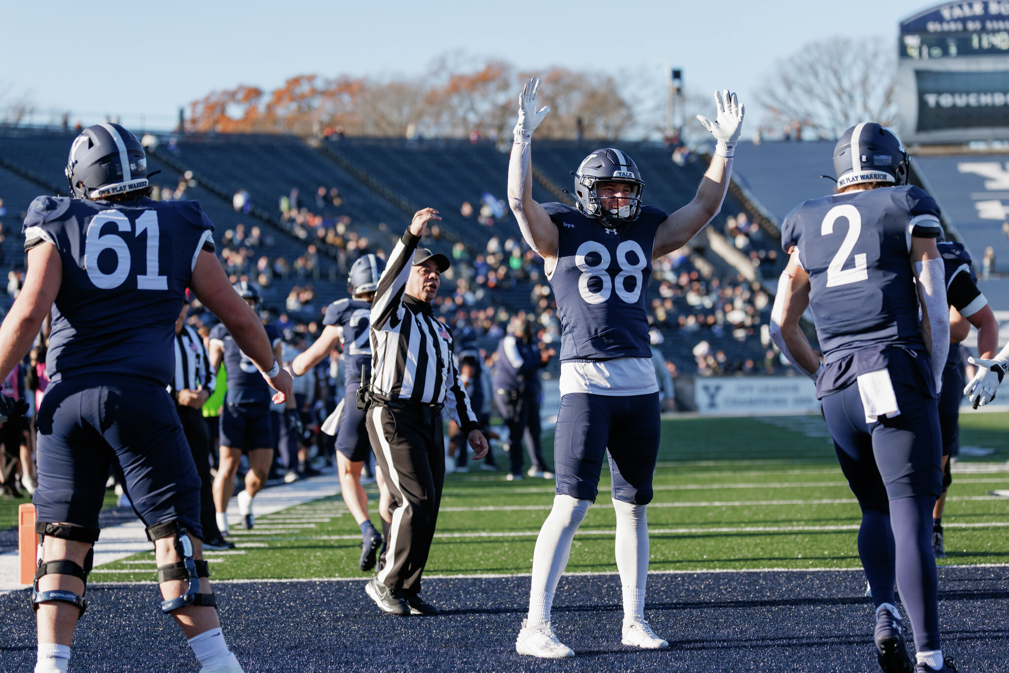 Yale football hopes to find success against Dartmouth