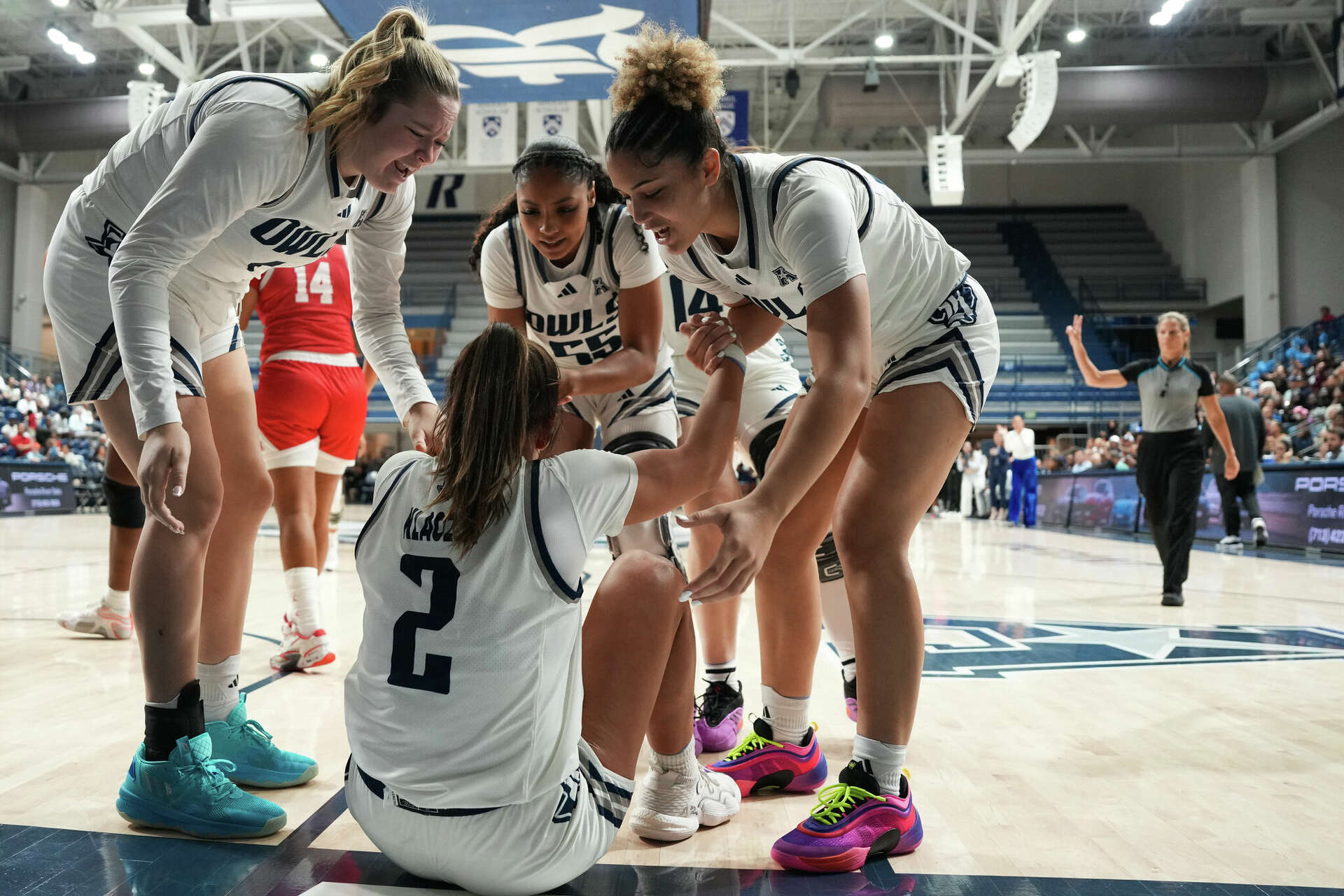 Rice Owls basketball: A week inside the growing women's program