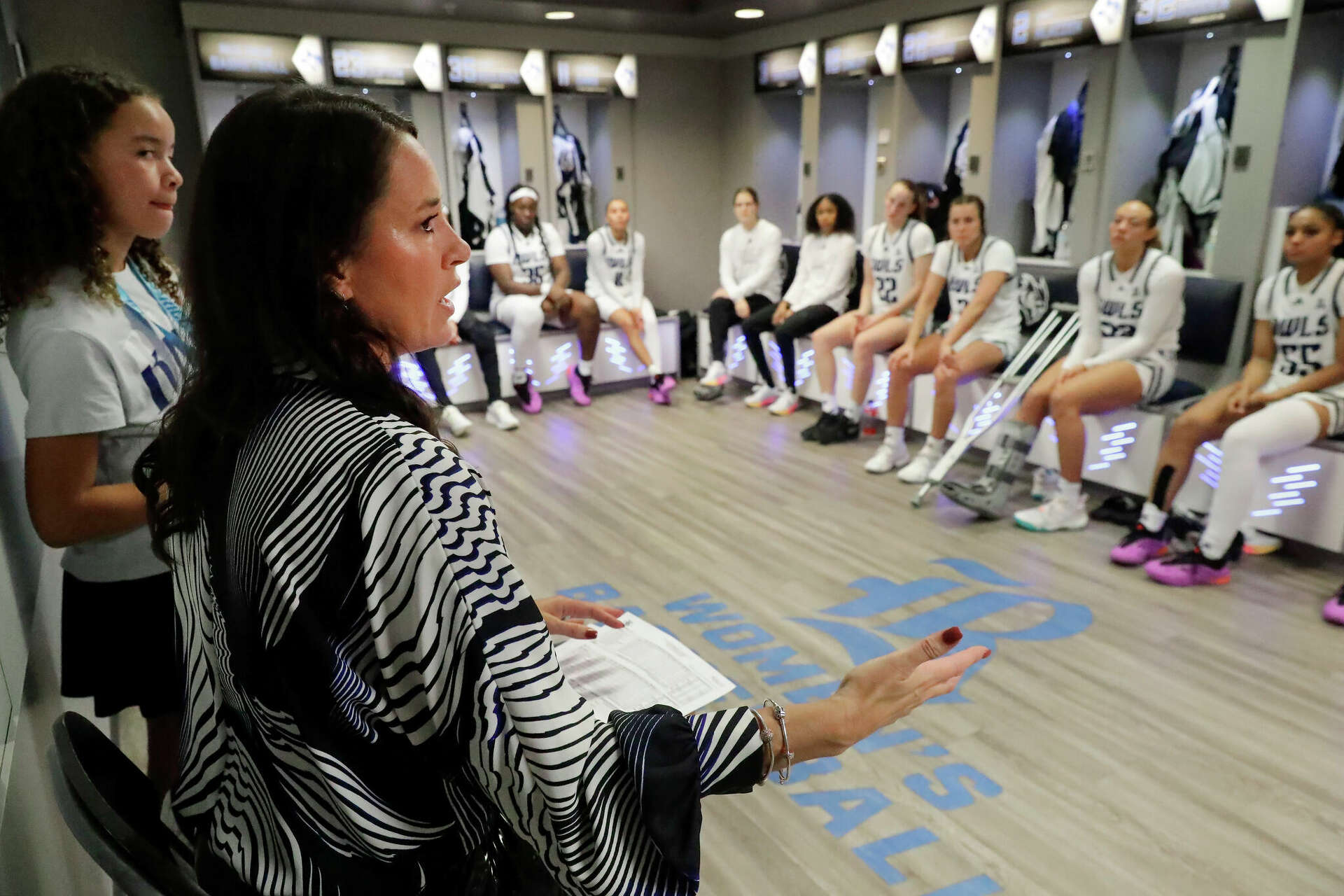 Rice Owls basketball: A week inside the growing women's program