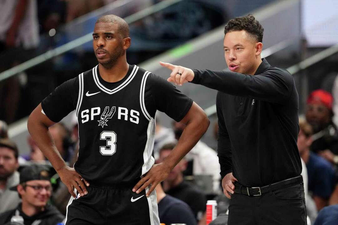 How Mitch Johnson became a stand-in for Spurs legend Gregg Popovich