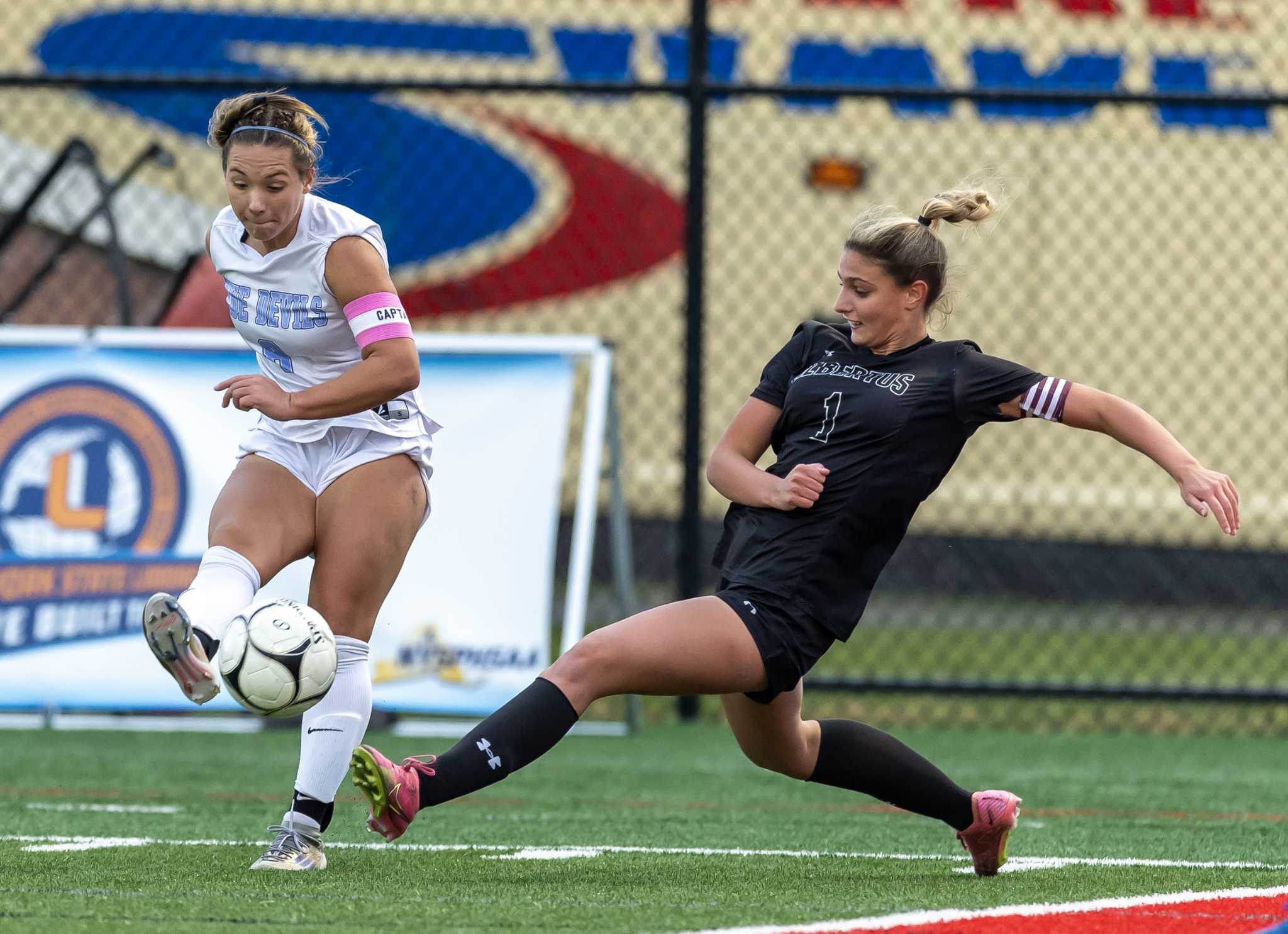 Columbia girls' soccer comes up short in the end vs. Albertus Magnus