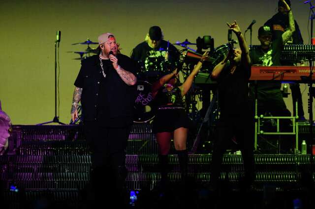 Concert review: Jelly Roll brings Beautifully Broken Tour to Houston