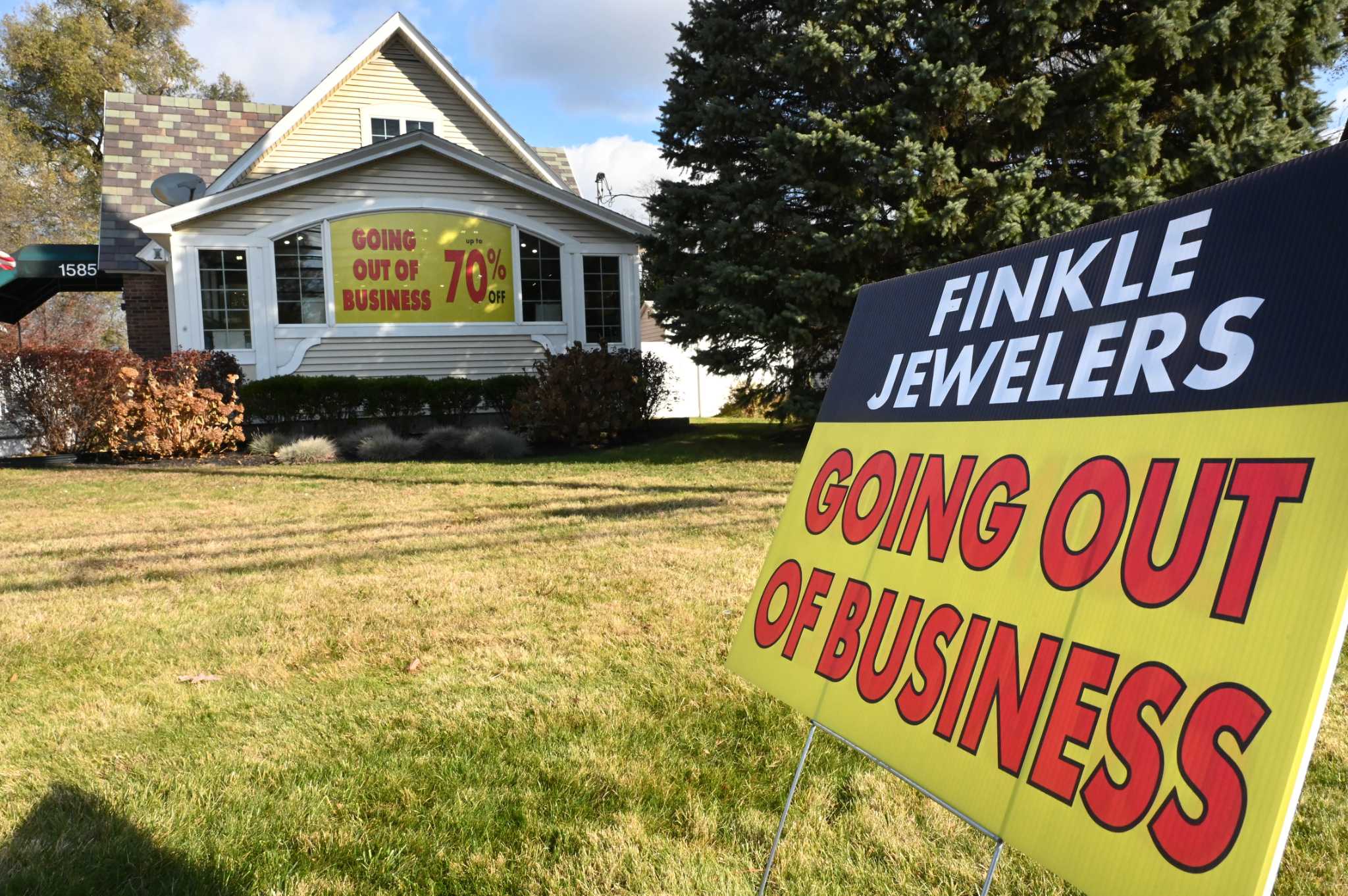 After 89 years, Harold Finkle Your Jeweler prepares to close