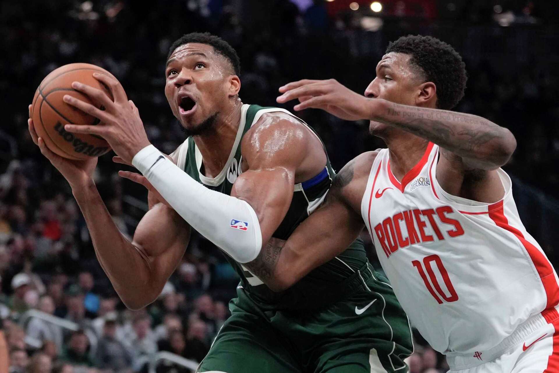 Houston Rockets: Win streak slips away on final play vs. Bucks