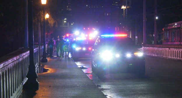 Police shooting in downtown Houston leaves man in critical condition
