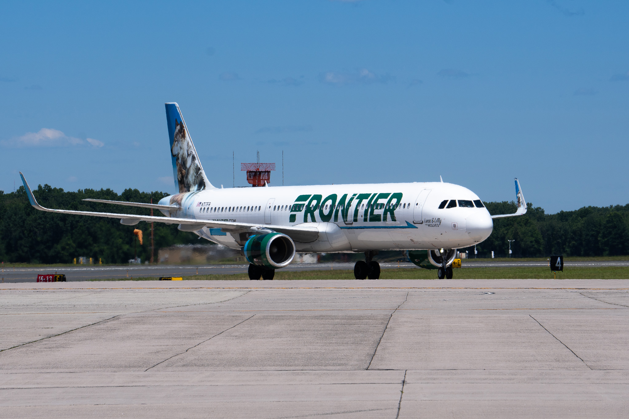 Frontier Airlines adds CT Bradley to Miami nonstop flights in February