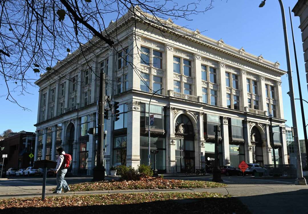 Only the bank bids when Troy landmarks hit auction block