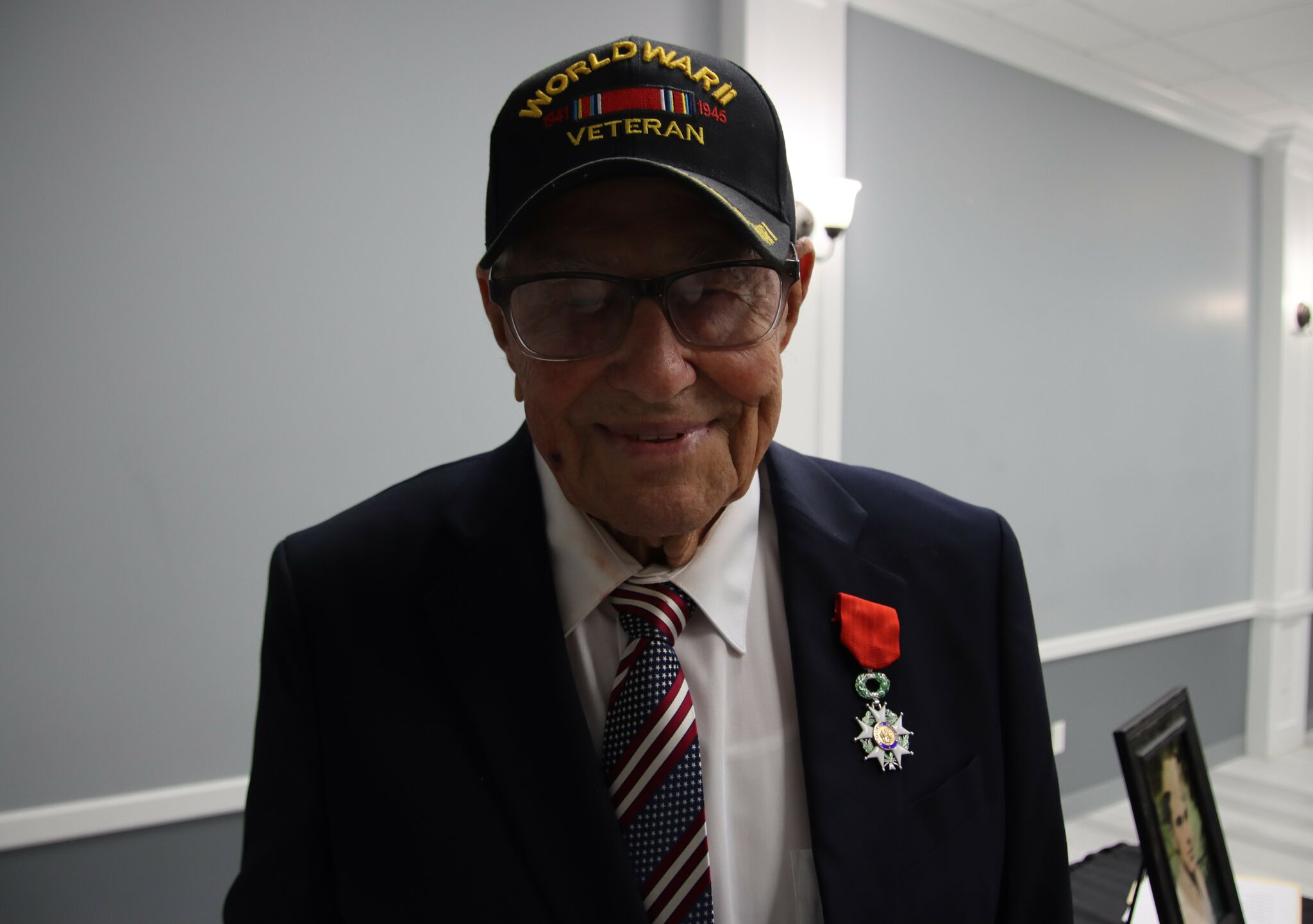 Midland World War II veteran receives French Legion of Honor