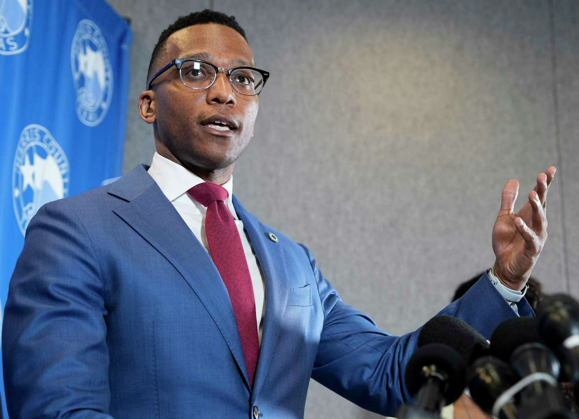 Menefee out as county attorney with election announcement