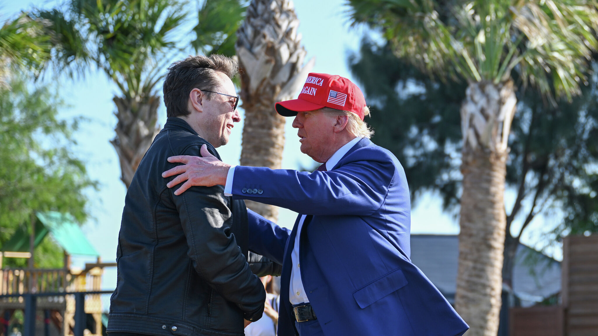With Trump on hand, SpaceX launches Starship from South Texas
