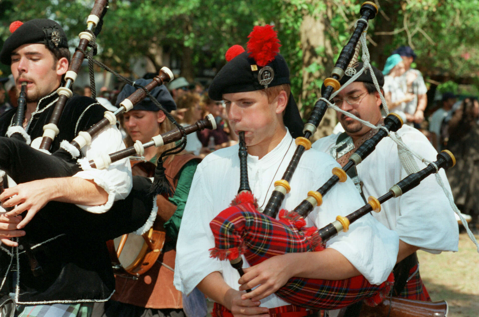 Texas Renaissance Festival must be sold, judge rules