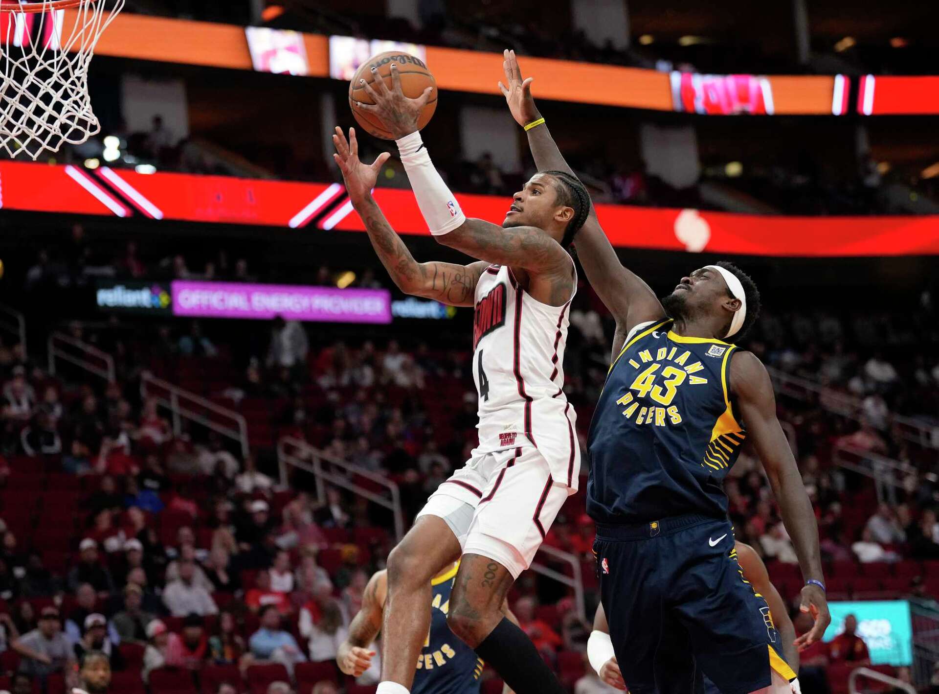 Houston Rockets get nudge from legends, cruise past Indiana Pacers