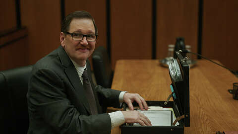 San Antonio actor shines in Netflix's 'The Lincoln Lawyer'