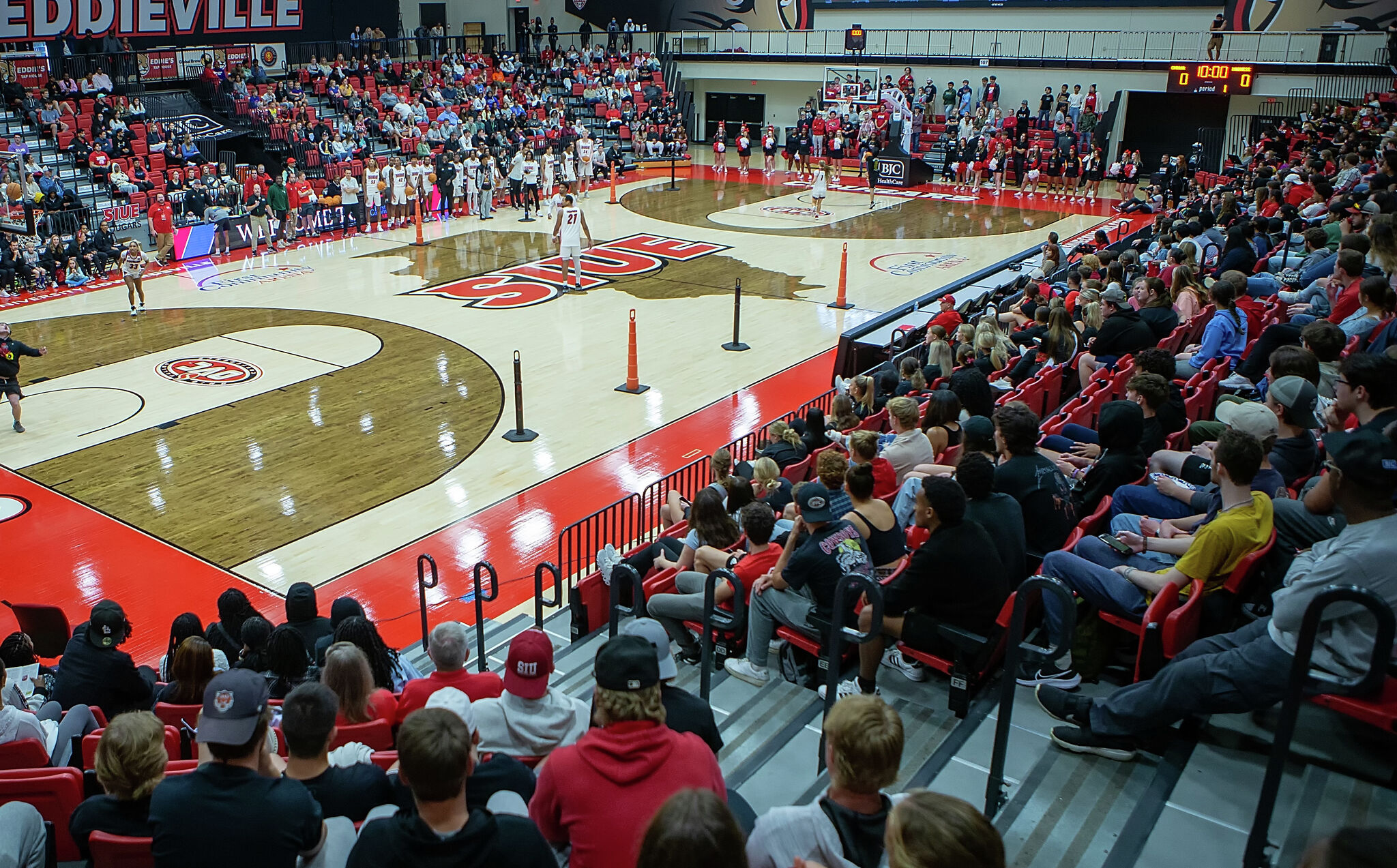 SIUE Cougars achieve record attendance in 2023-24 season