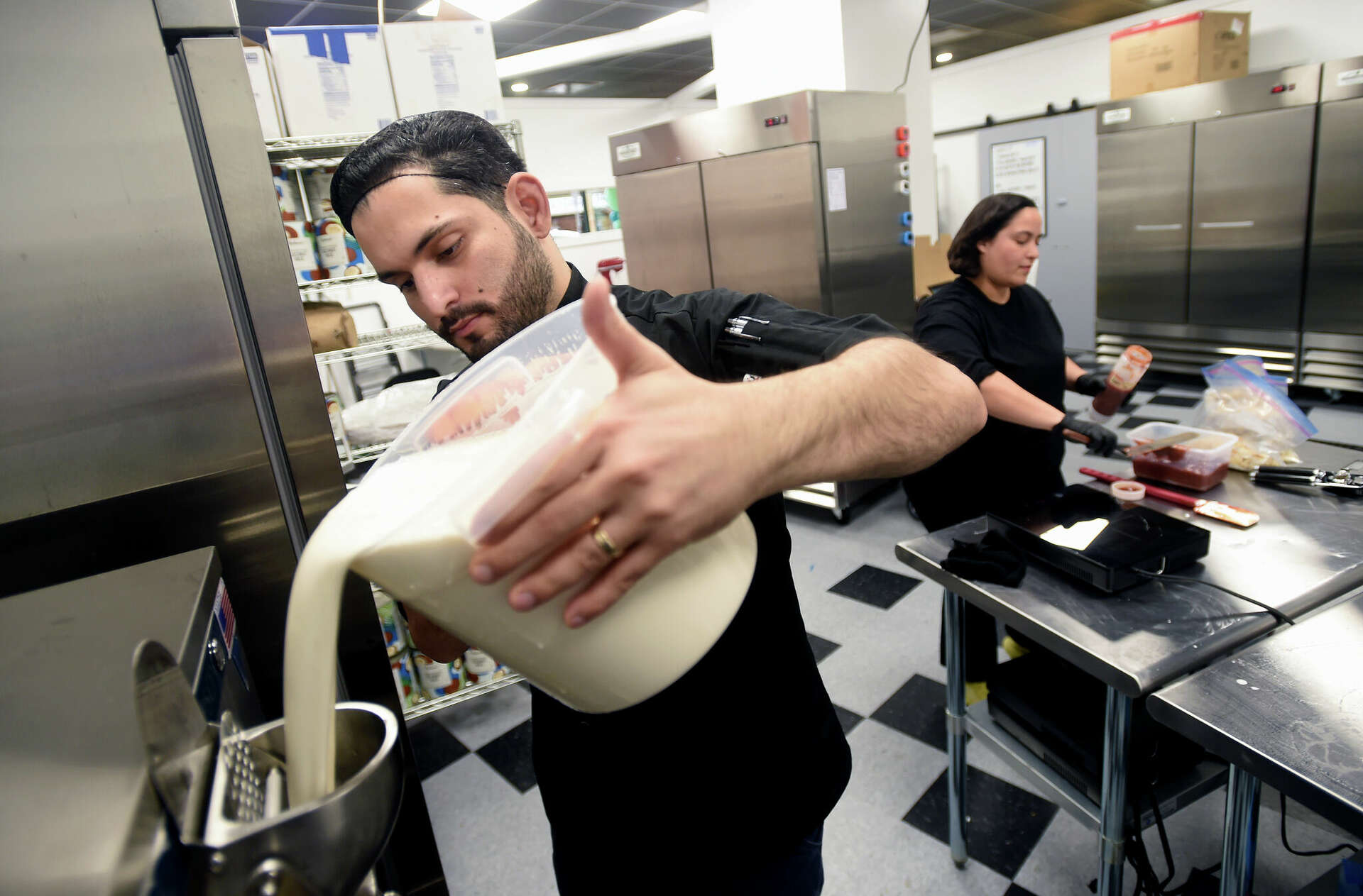 Puerto Rican vegan ice cream shop expands to downtown New Haven