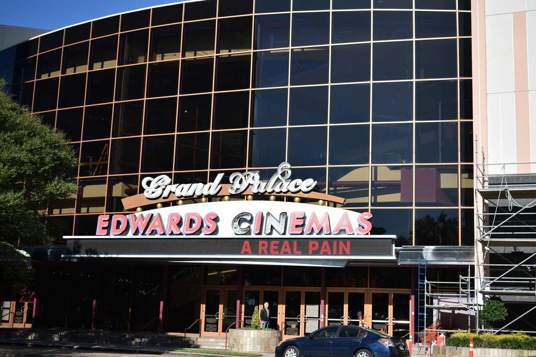 Houston's most '90s movie theater is getting a massive facelift