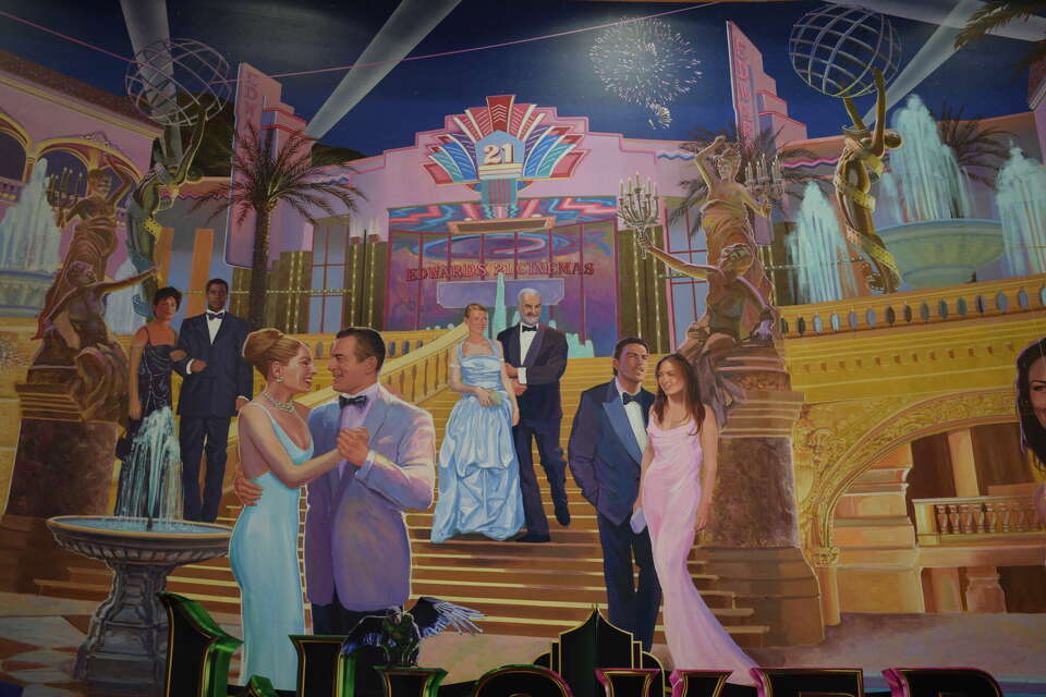 Houston's most '90s movie theater is getting a massive facelift