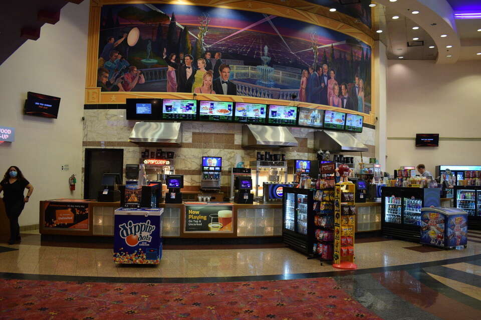 Houston's most '90s movie theater is getting a massive facelift