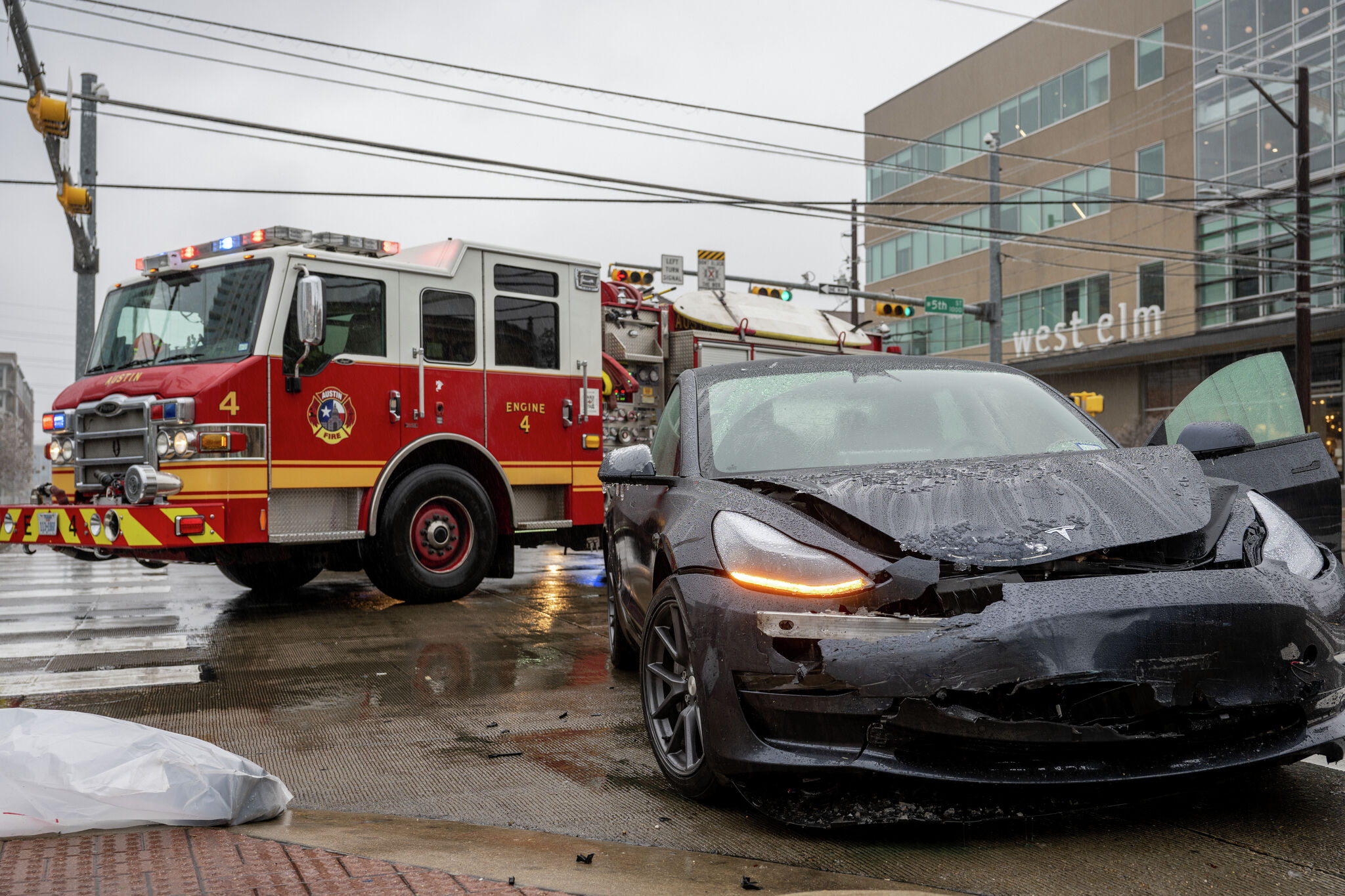 Fatal crashes in Teslas happen at higher rates than other vehicles
