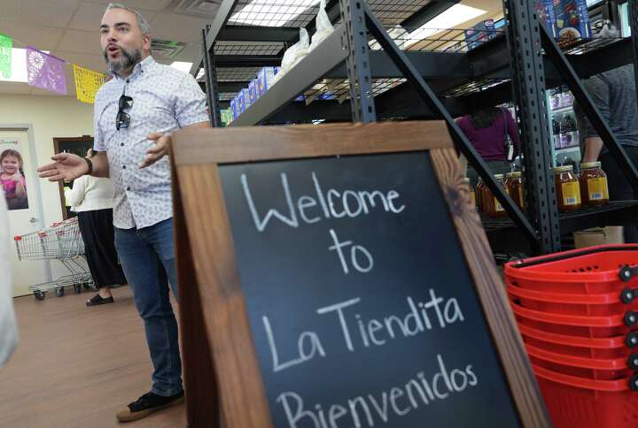 Houston’s Tejano Center provides educational, economic lifeline