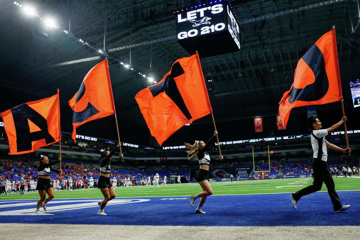 UTSA finalizes 2025 schedule with announcement of AAC dates