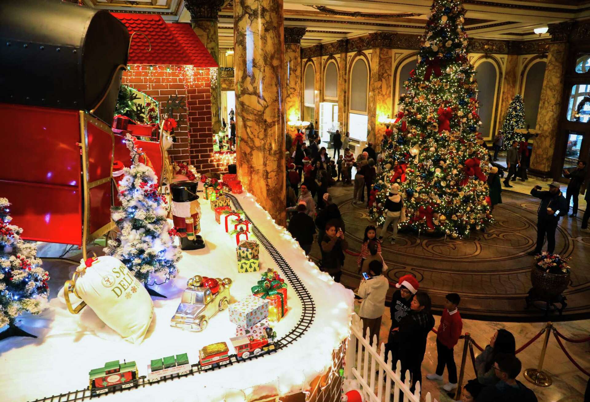 SF's giant gingerbread house a marvel of baking and engineering