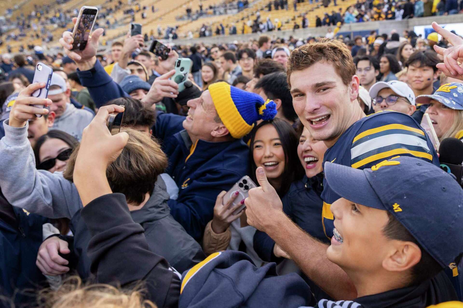Fernando Mendoza rallies Cal past Stanford 4th straight Big Game win