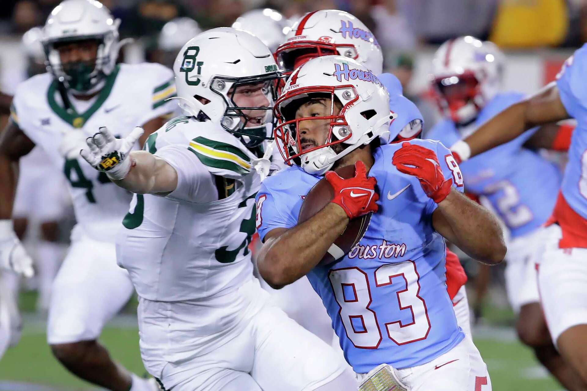 The Houston Cougars will go bowling this season. Here's how